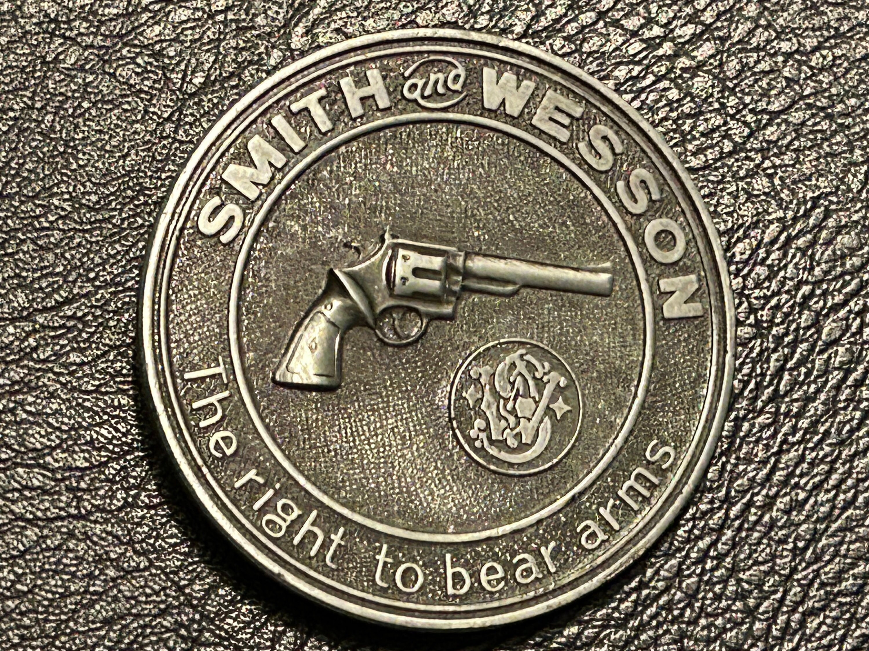 Smith and Wesson, the Right to Bear Arms Belt Buckle, Made in the USA ...