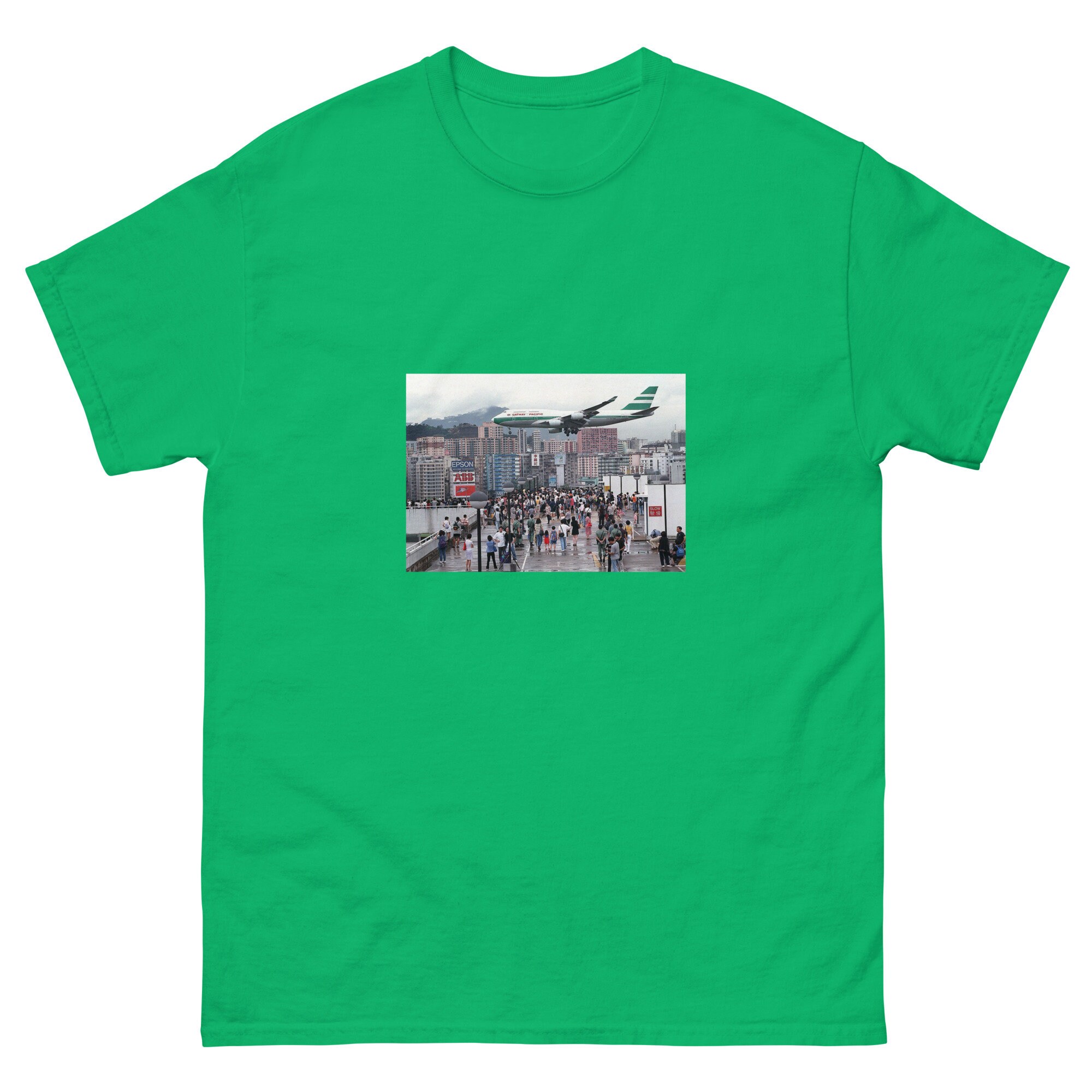 Cathay Pacific Boeing 747 Kai Tak Hong Kong Landing Men's Classic Tee ...