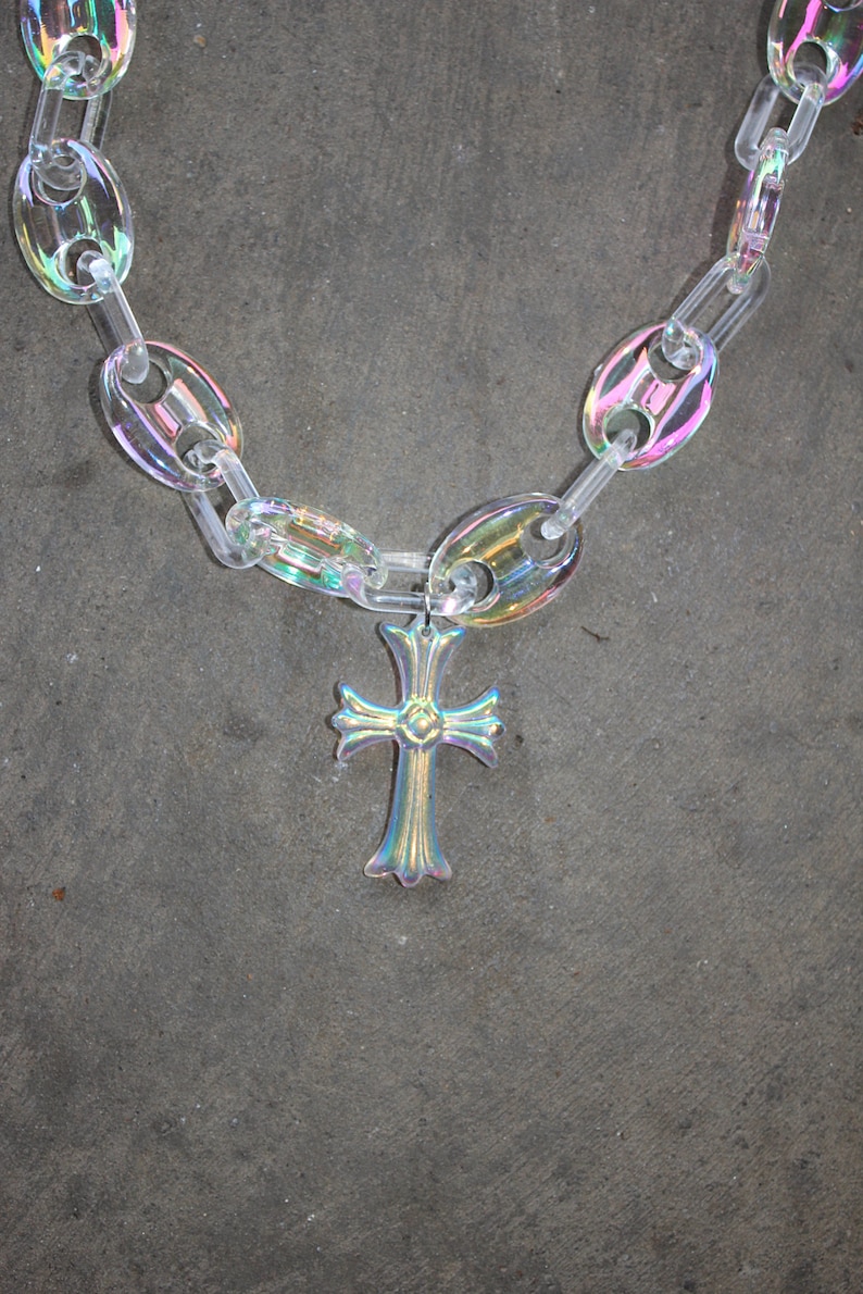 Iridescent Clear Resin Chunky Necklace, Holographic Clear Acrylic Links ...