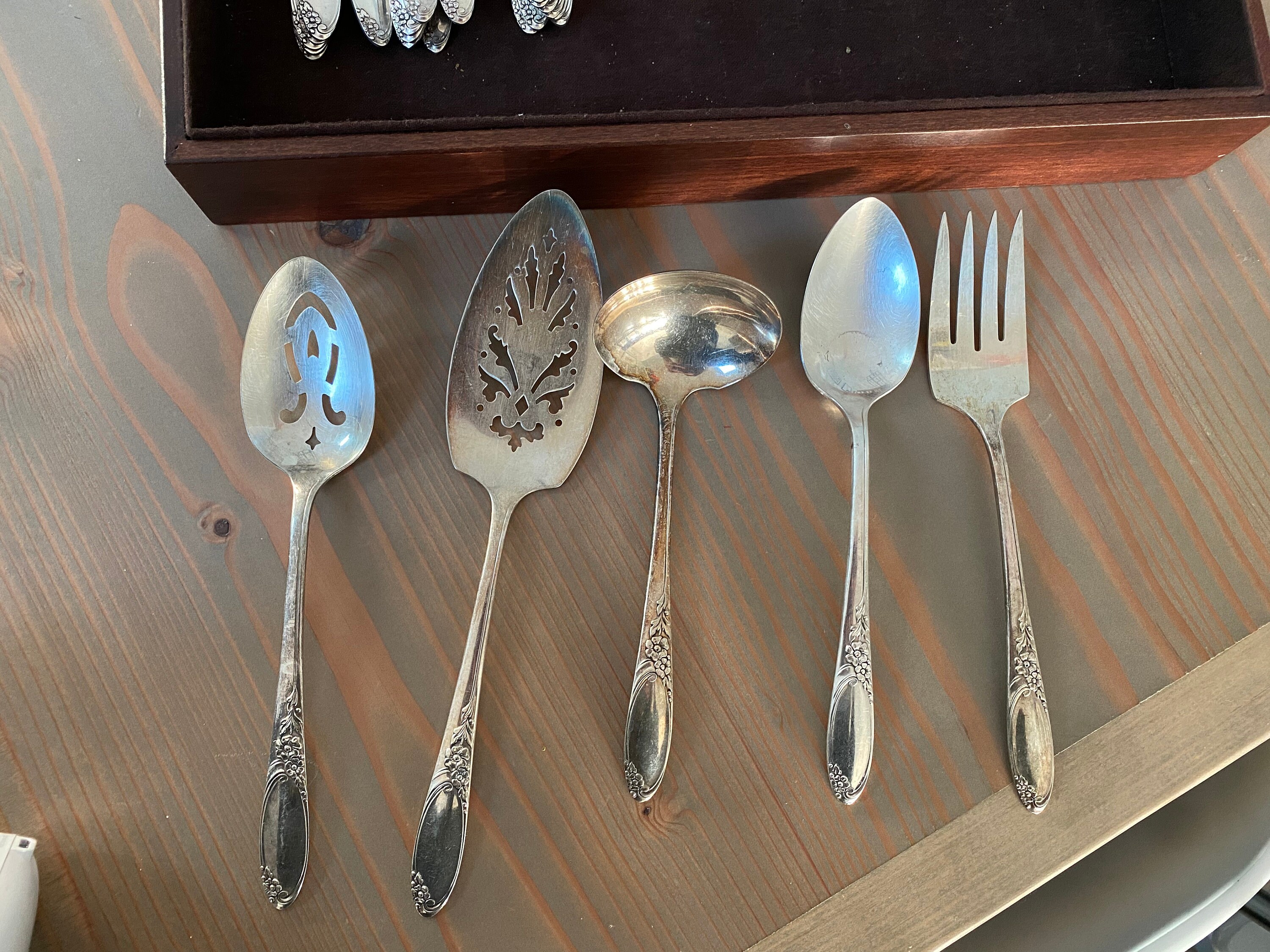 49 Piece WM Rogers Oneida Ltd. Silver - Etsy