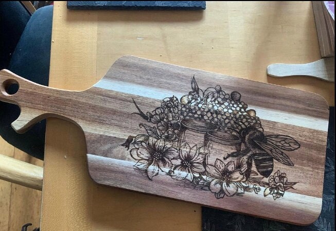 Handmade Wood Burning Bee Chopping Board - Etsy