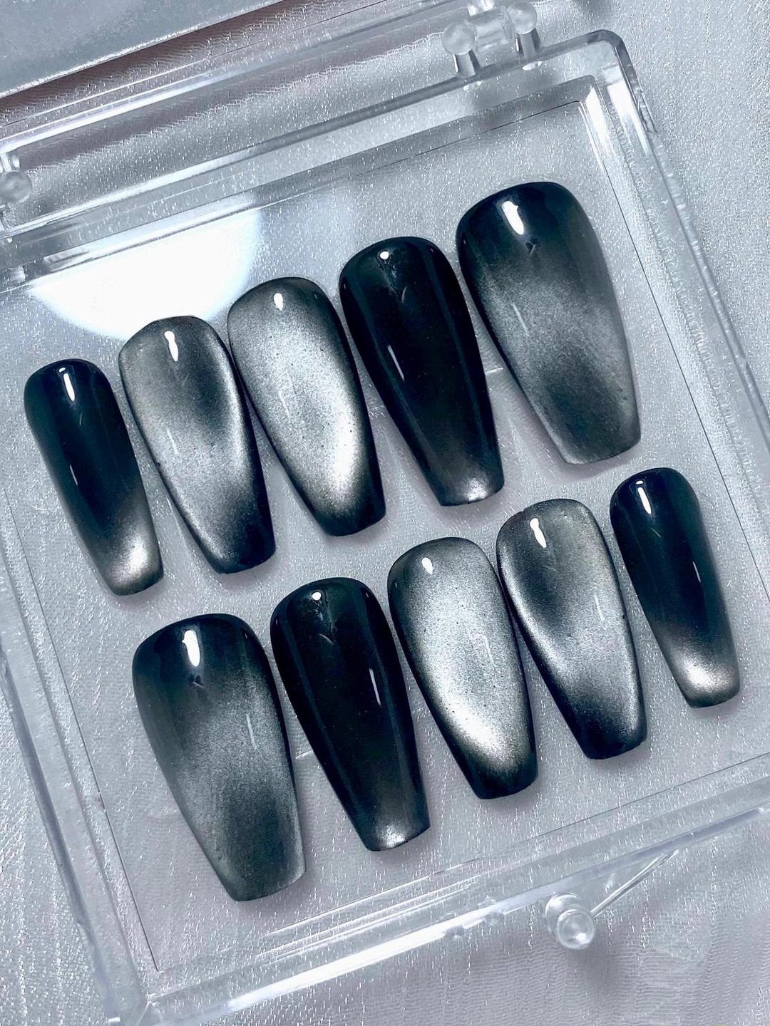 Black-silver Cat Eye Press on Nails - Etsy