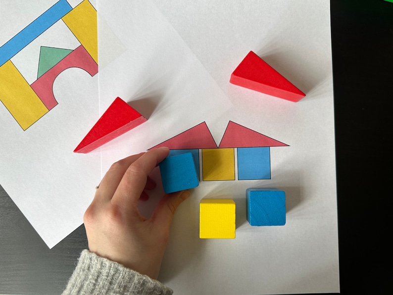 Wooden Block Matching Puzzle - Building Blocks - Patterns, Shapes ...