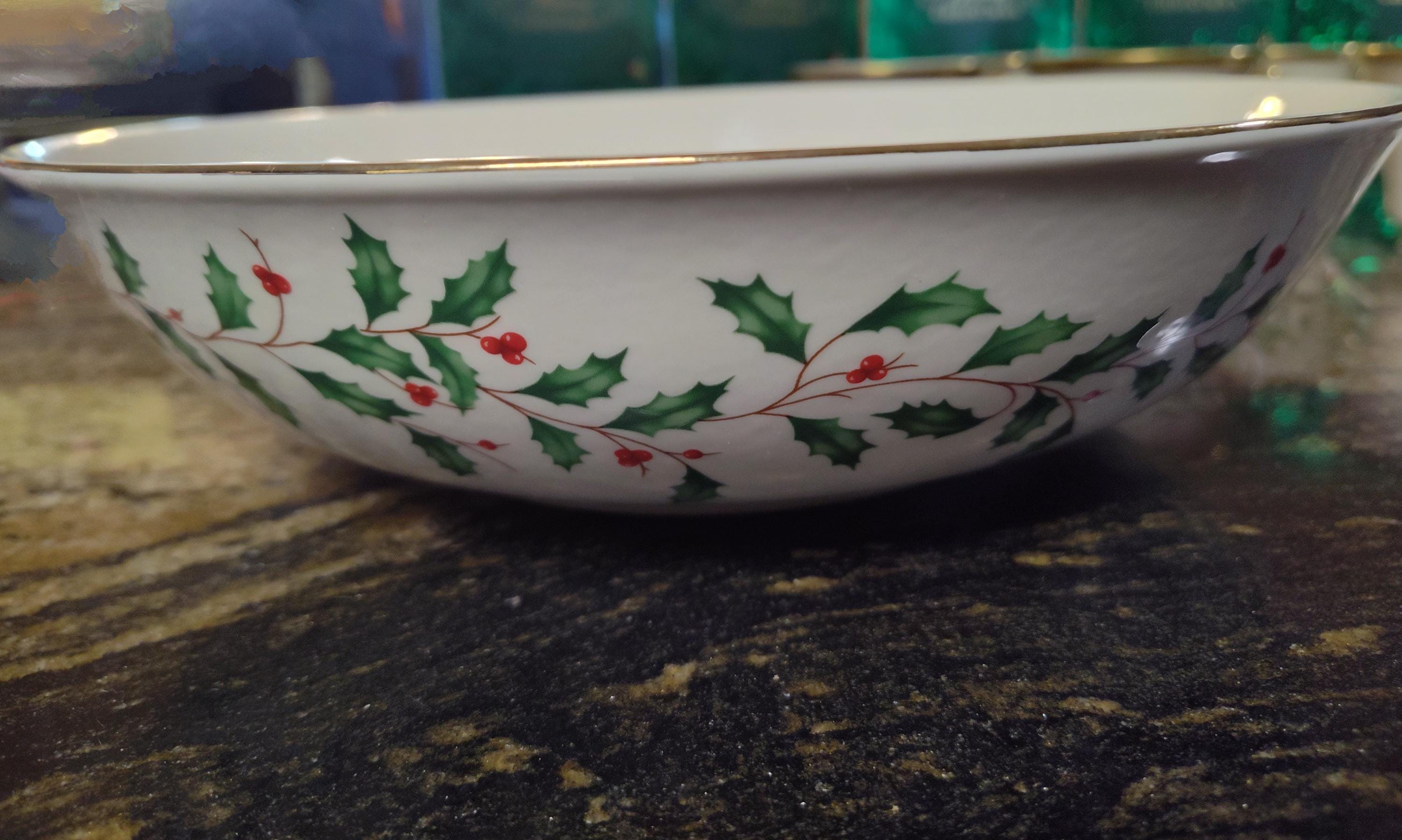 Vintage Lenox Holiday Pattern Holly Berry Partial Dinnerware Set ...