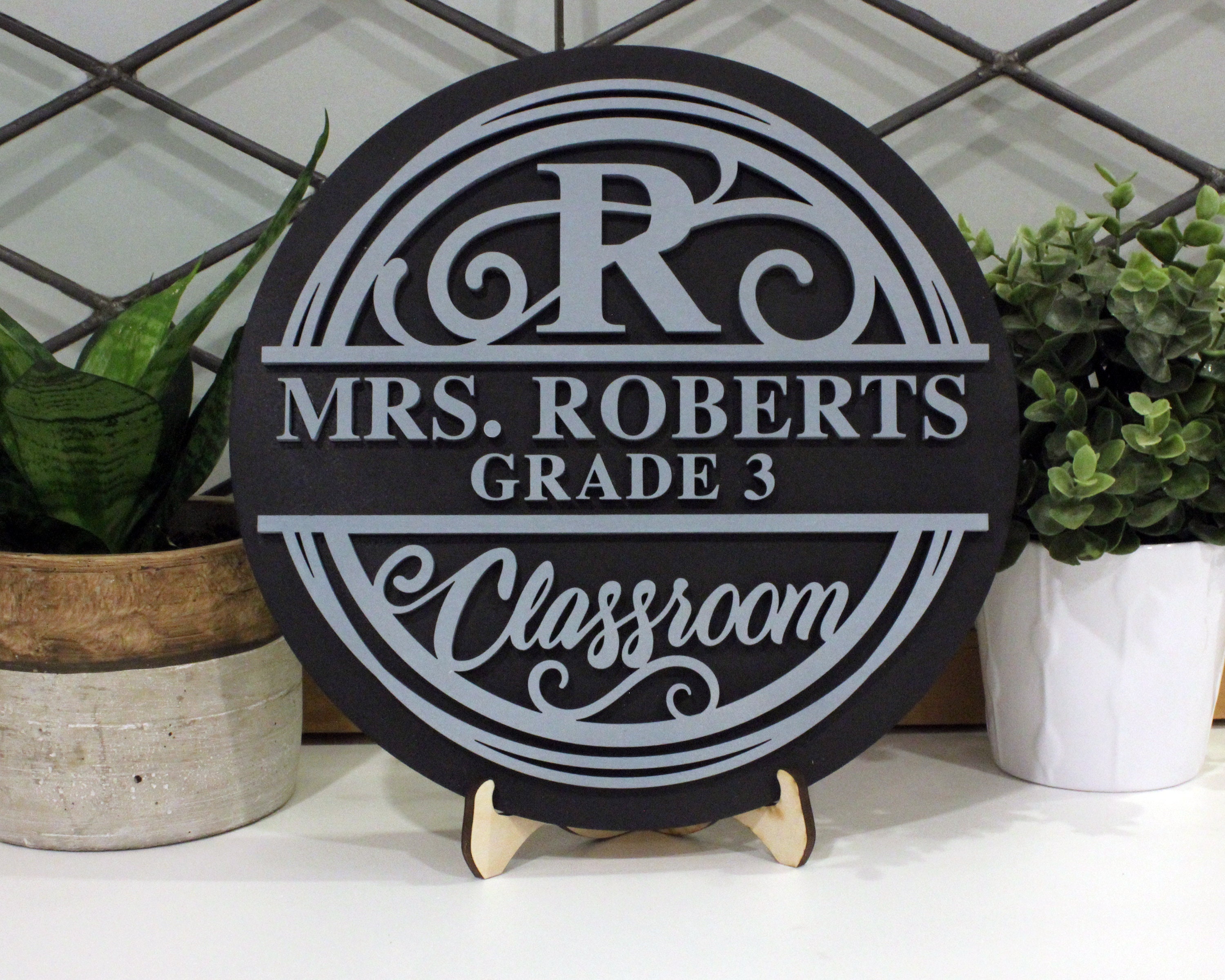 Personalized Round Classroom Sign - Teachers Classroom Sign, Custom ...