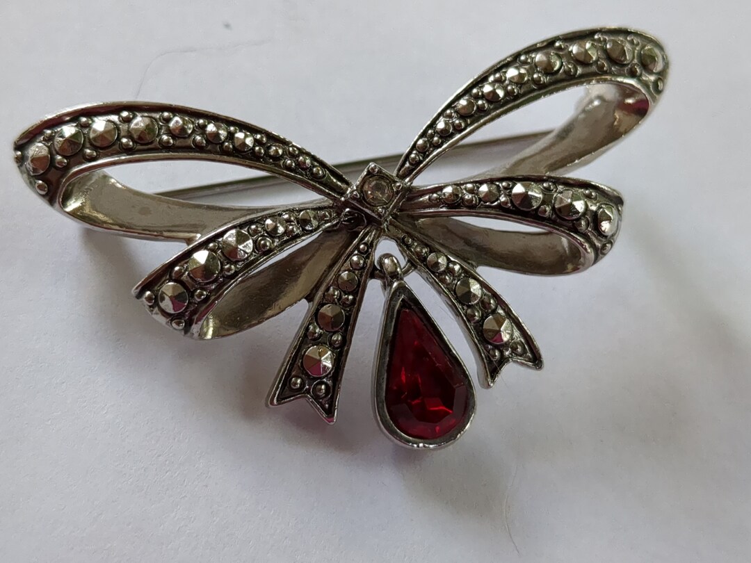Vintage Avon Birthstone Brooch Pin - Etsy