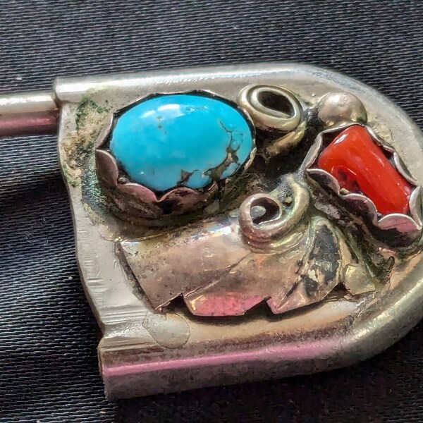 Giant Safety Pin Keychain - Etsy