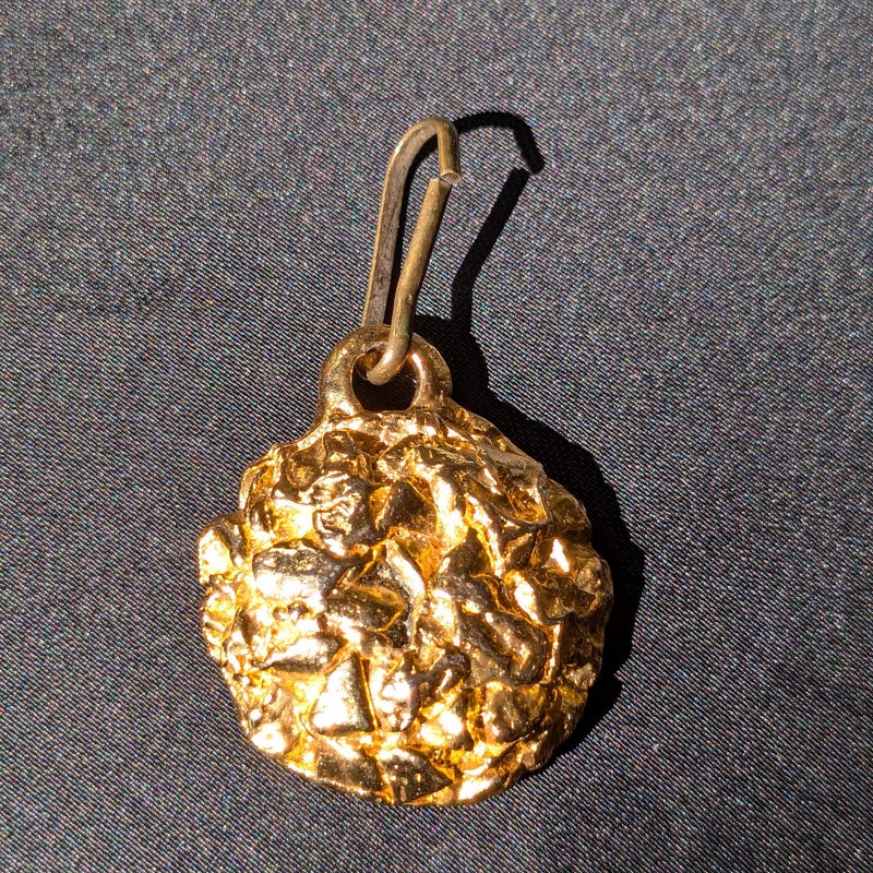 Gold Nugget Circle Pendant - Etsy