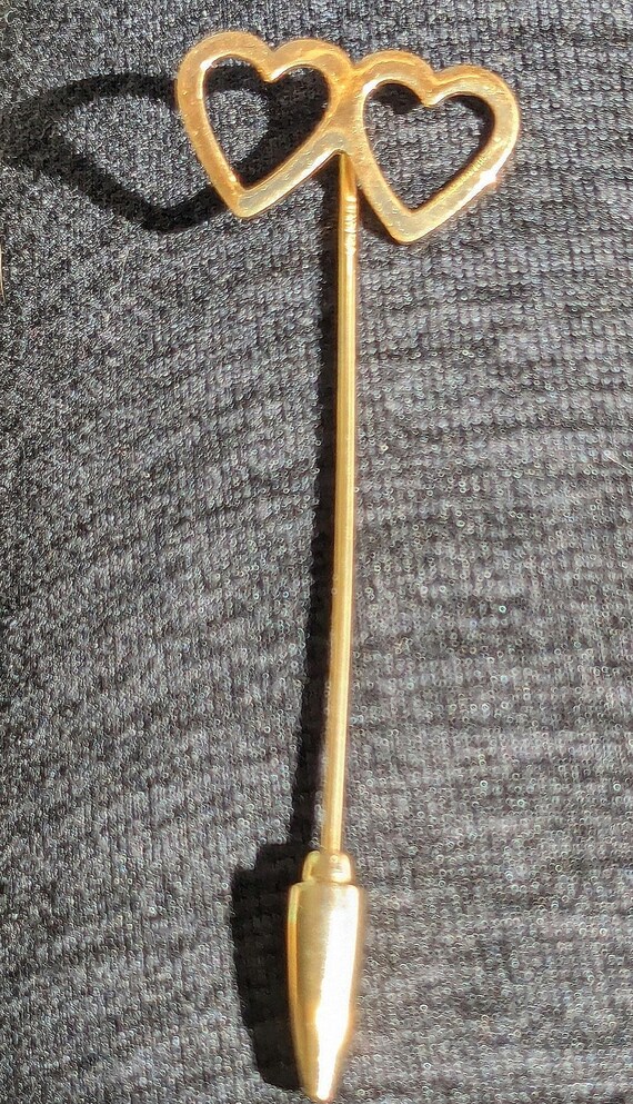 12K gold double heart hat, scarf, lapel stick pin - Gem