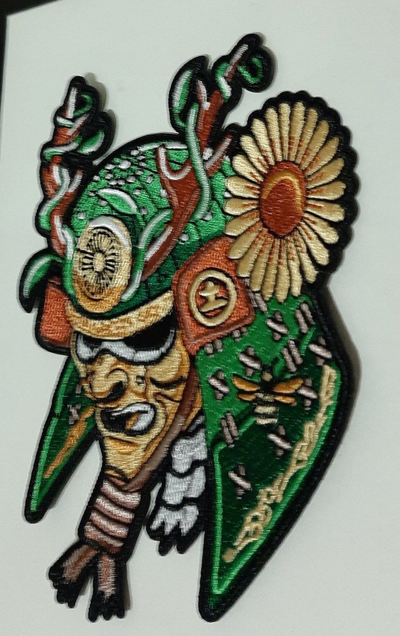 Green Japanese Samurai Warrior Head Sew or Iron on Patch With Bee an ...