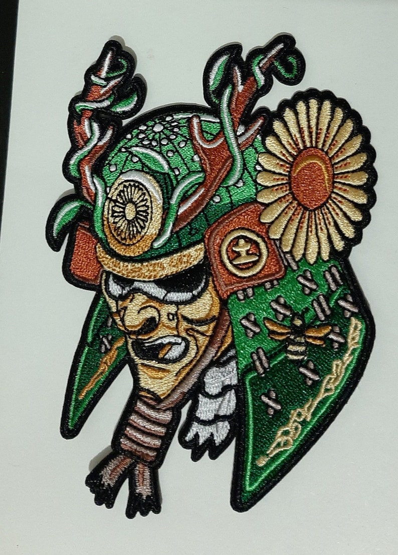 Green Japanese Samurai Warrior Head Sew or Iron on Patch With Bee an ...