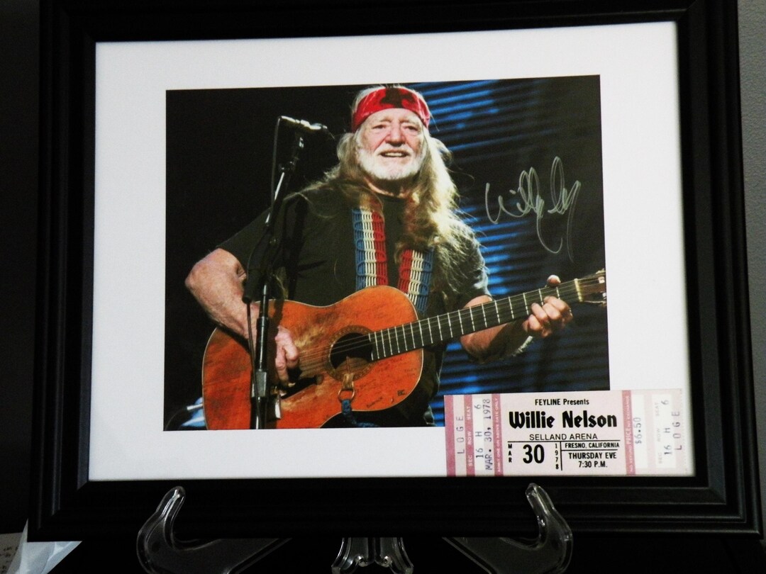 Willie Nelson Glass Framed Reproduction Autograph, Photo & Ticket. - Etsy