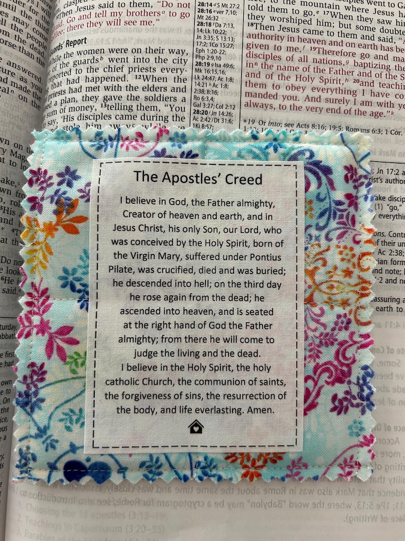 Pocket Prayer Quilt | the Apostles’ Creed | Wooden or Plastic Cross ...