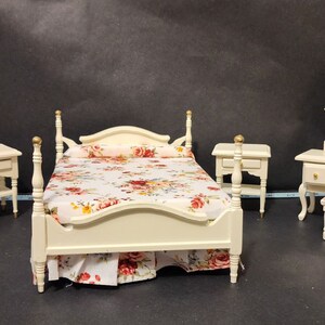 Dollhouse Bed Set - Etsy