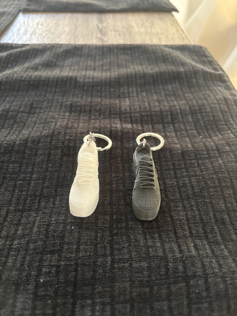 Air Force 1 Sneaker Keychain – Mini Shoe Keychain, Streetwear Sneaker ...