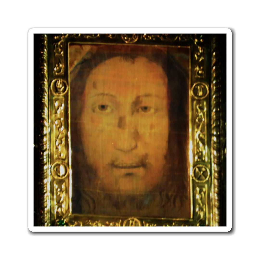 Veil of Manoppello Magnet, Christmas Gifts, Holy Face, Manoppello Italy ...