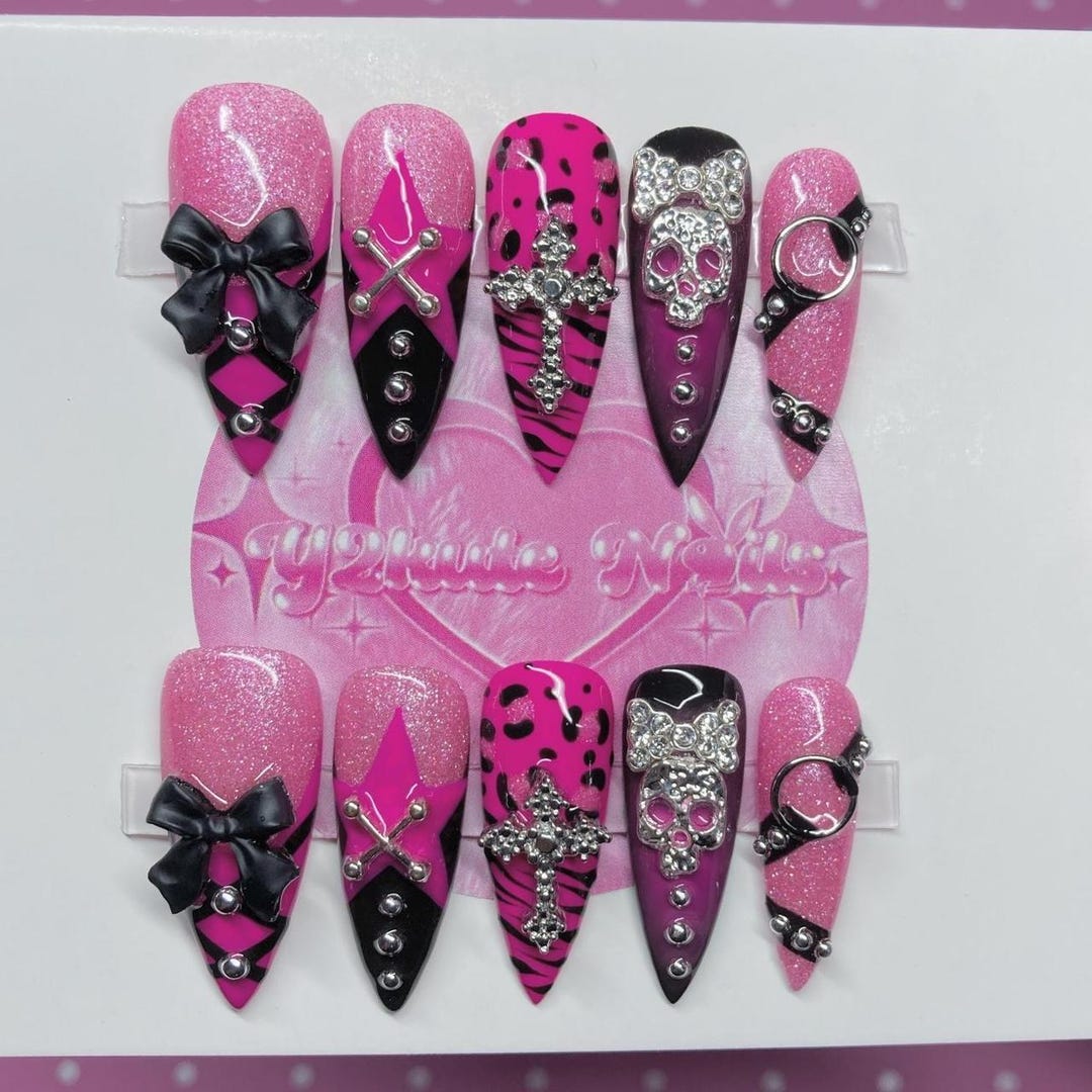 Y2k Scene Emo Mcbling Studded Skull Press on Nails - Etsy