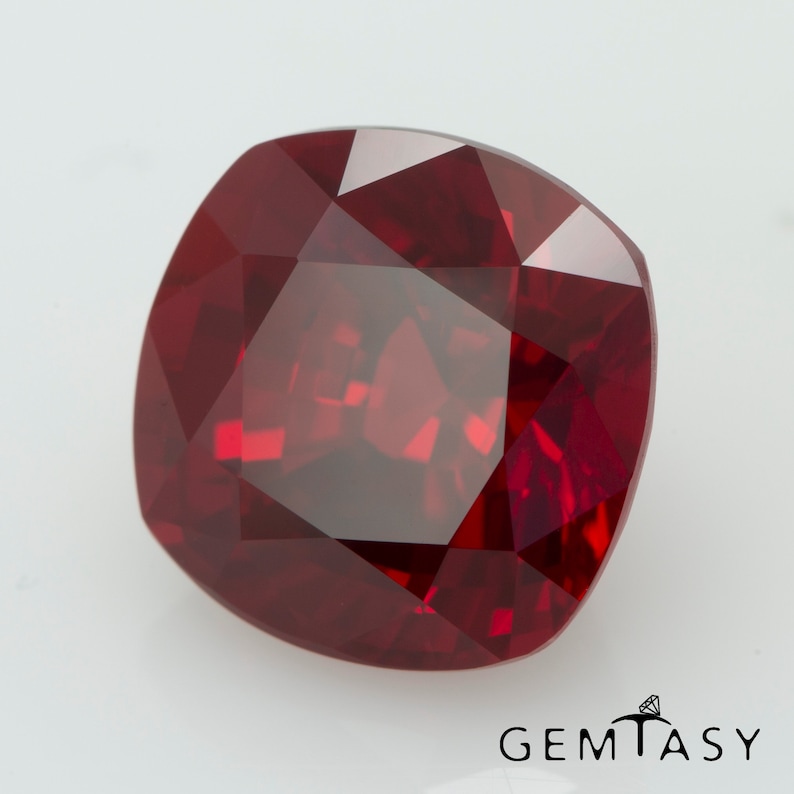 Cut Stone - Ruby Pigeon Blood Czochralski (pulled) Lab Grown, Facet ...