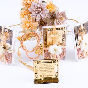 Personalized Surah Al-fatihah on Stand & Tasbeeh Favors | Wedding ...
