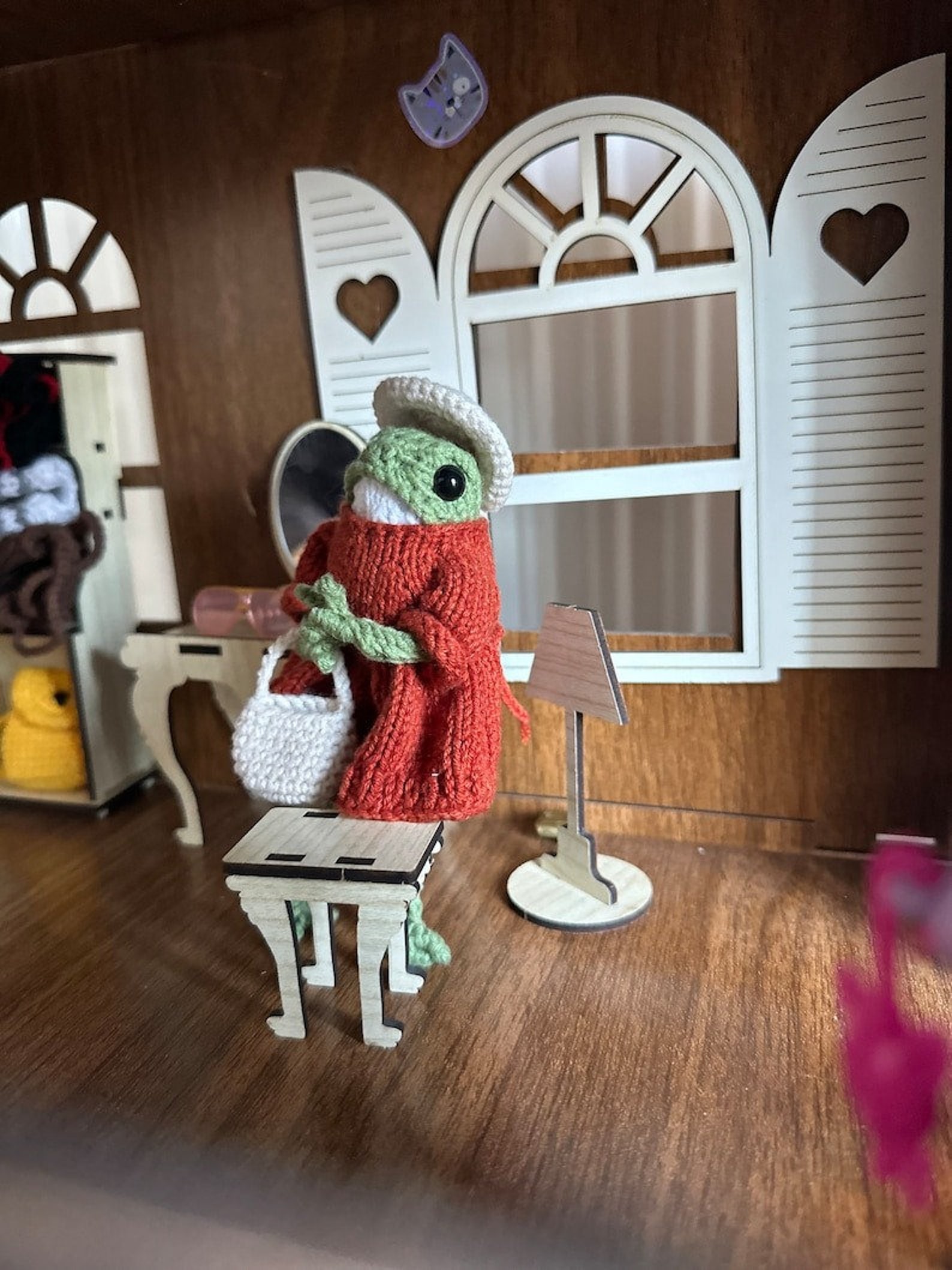Crochet Frogs Mrs Frog KNITTING Cute Frog With Sweater , Custom Frog ...