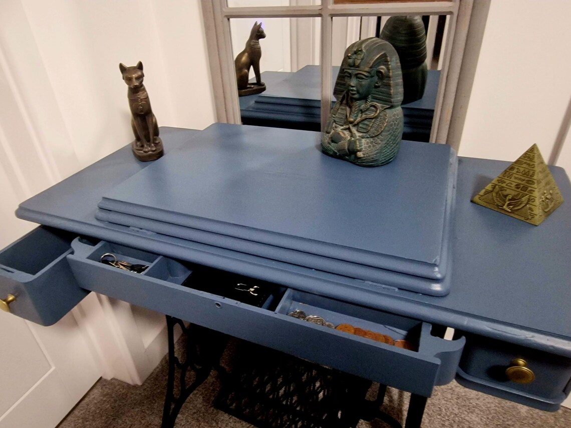 Singer Sewing Machine Hall / Console Table. - Etsy