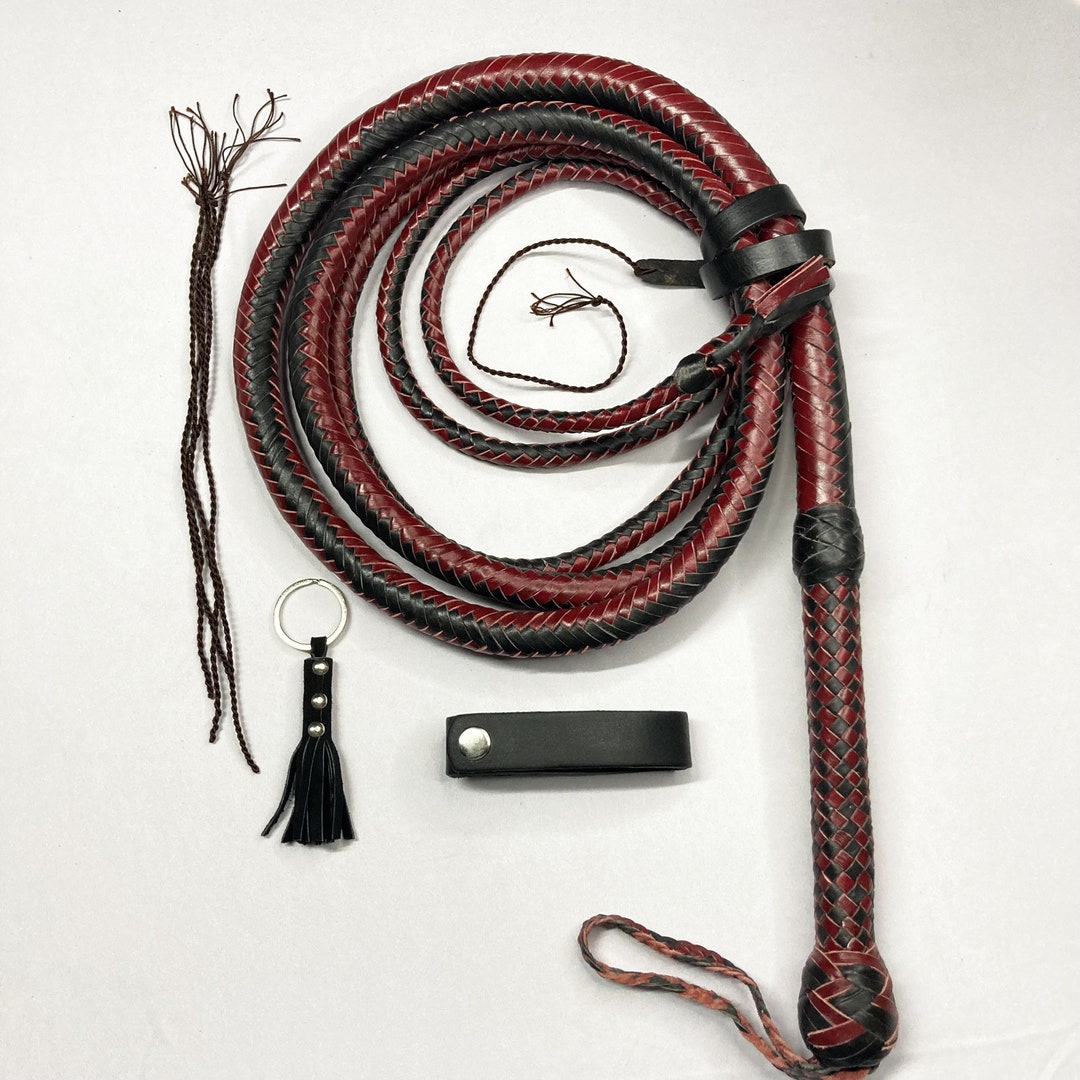 Black and Red Kangaroo Hide Leather Bullwhip , 4ft to 12ft, 12/16 Plait ...