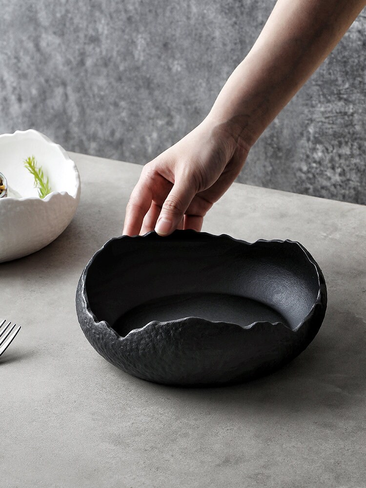 PT107 Chubby Ceramic Dinner Plates for Luxury Dining Experiences ...