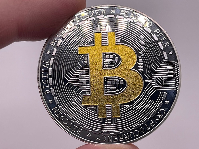 Limited Edition Silver and Gold Bitcoin Collectible, Dual-tone BTC Coin ...