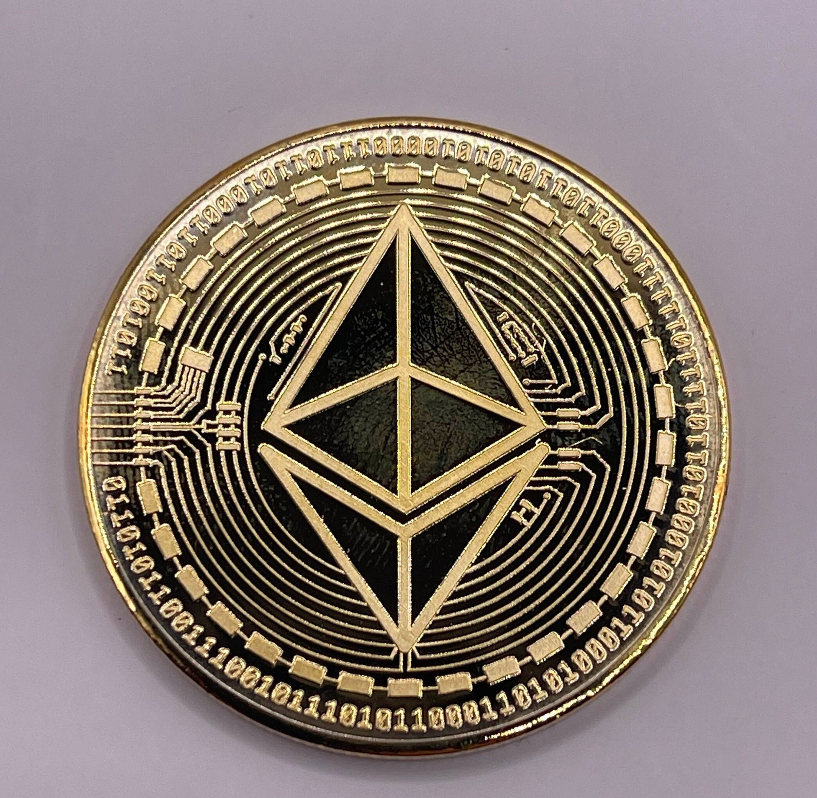 Exclusive Gold Ethereum Coin - Commemorative Physical Cryptocurrency ...
