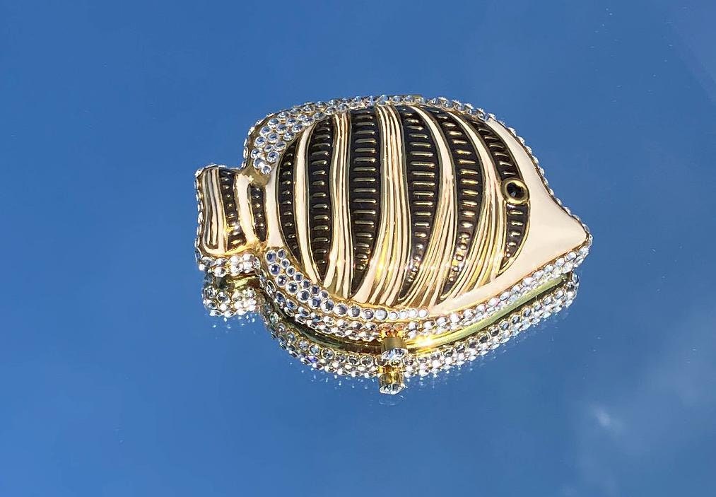Zebra Fish Estée Lauder Compact Mirror | 2002 | Sea Stars Collection - Etsy