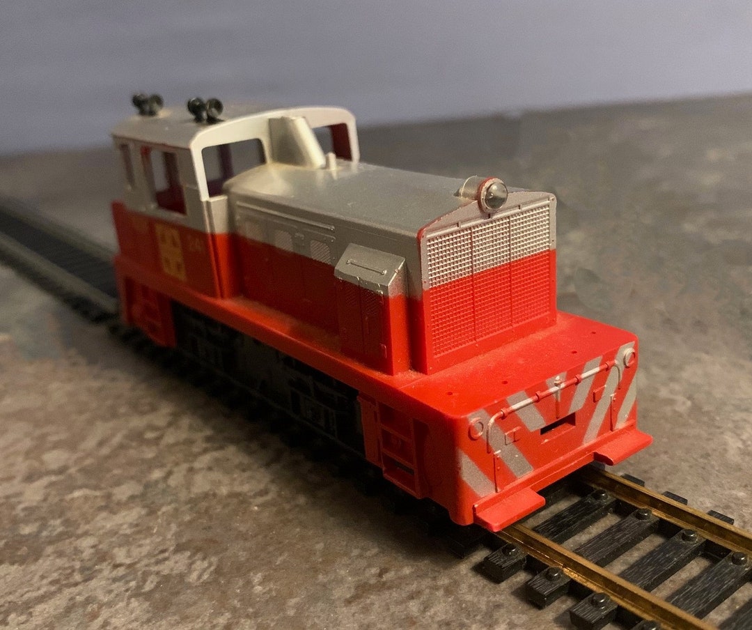 Vintage Ho Scale Tyco ATSF Plymouth Switcher Locomotive 241 - Etsy
