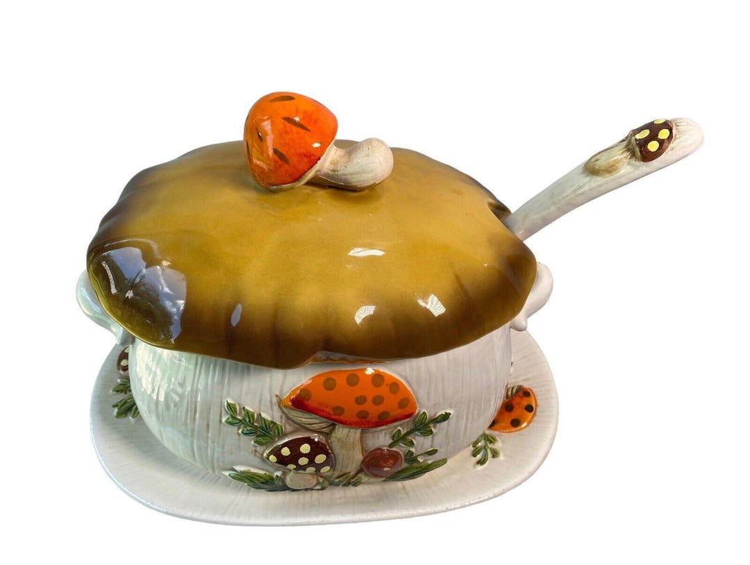 Merry Mushroom 1978 Ceramic Soup Tureen W/ladle & Plate Retro Set READ ...