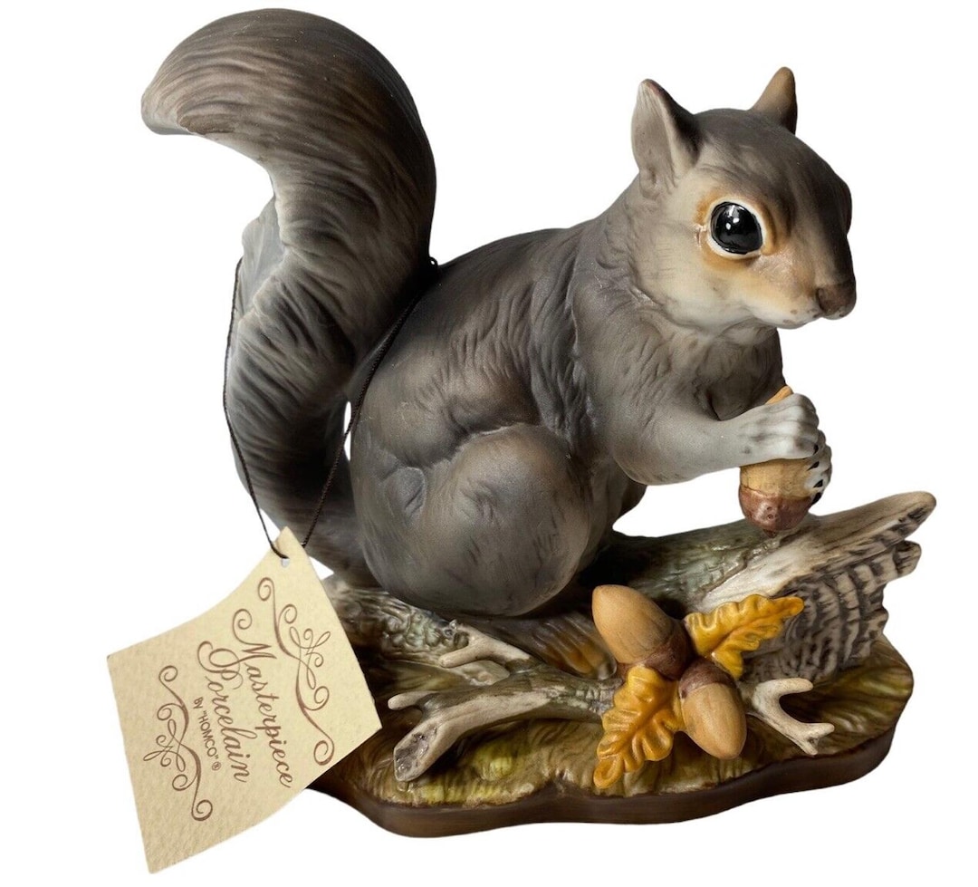 Homco Masterpiece Porcelain Vintage 1982 Squirrel With Acorn Decor ...