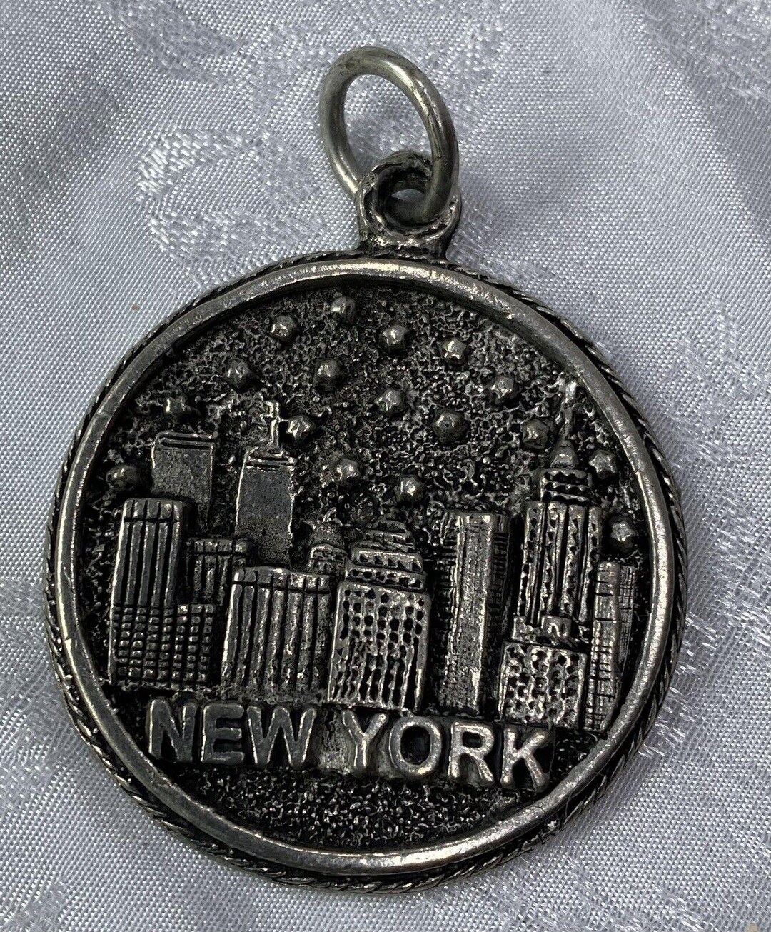 Vintage New York Metal Keychain Key Fob Souvenir Twin Towers Skyline ...