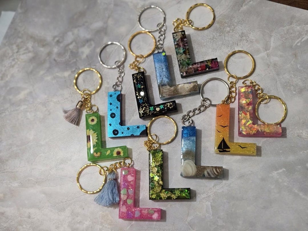 Resin Letter L Keychain: Initial Charm, Beach, Galaxy, Sunflower - Etsy