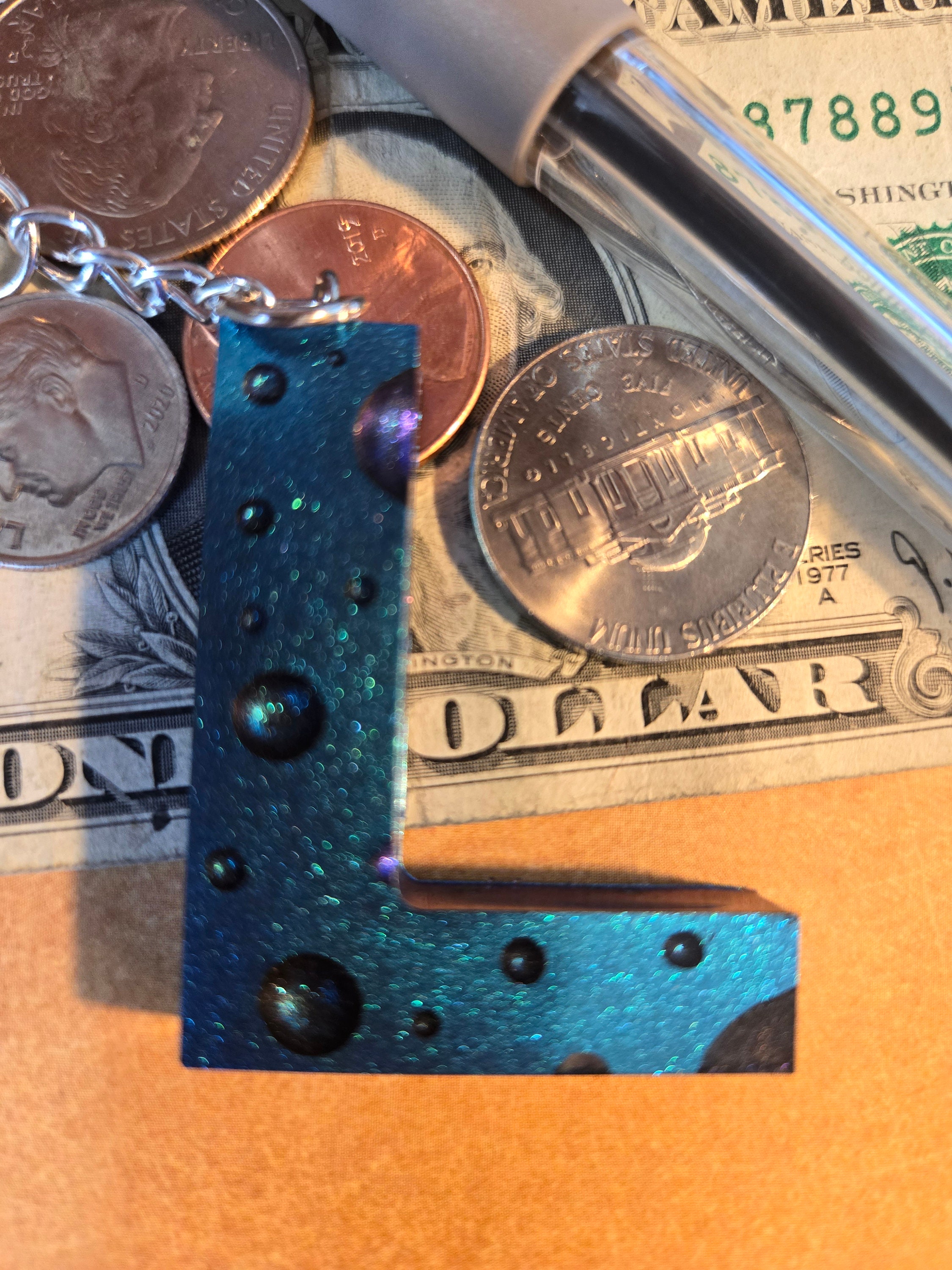 Rain Drop Metallic Color Shifting Initial Letter L Keychain in Blue ...