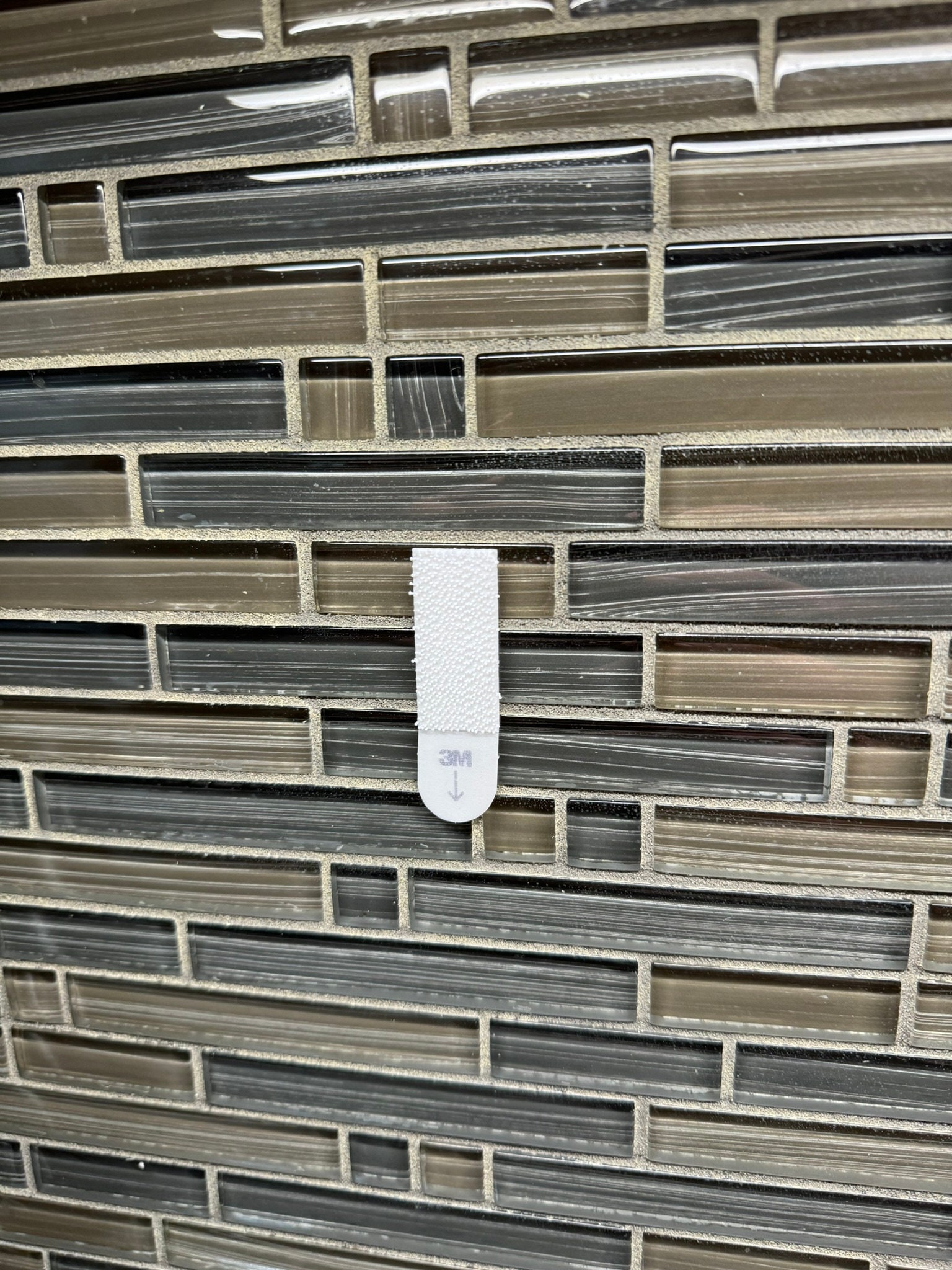 Wall Mounted Magsafe Charger for Displaying Apple Iphone, Command Strip ...