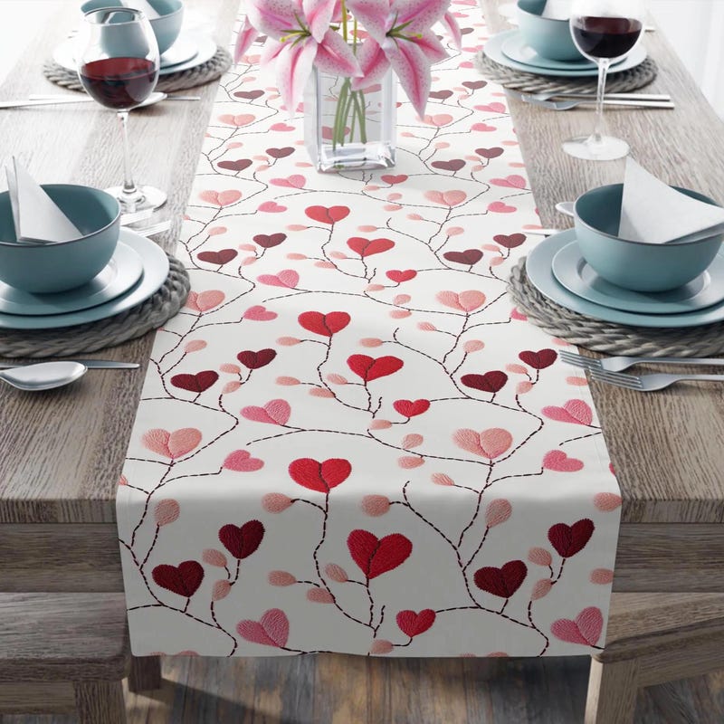 Valentine Table Runner - Etsy