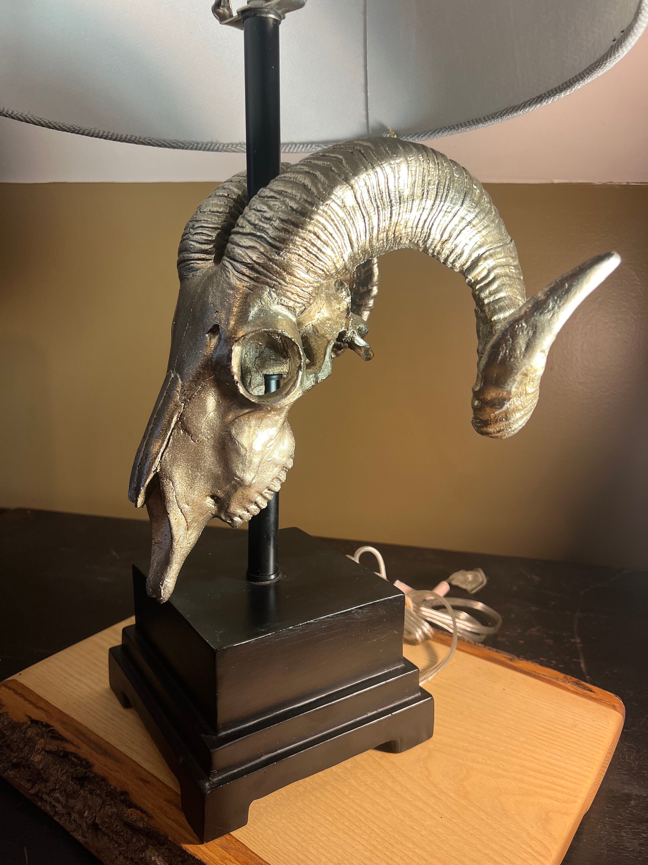 Vintage Gilded Ram Skull Form Table Lamp, MCM, Movie Prop - Etsy