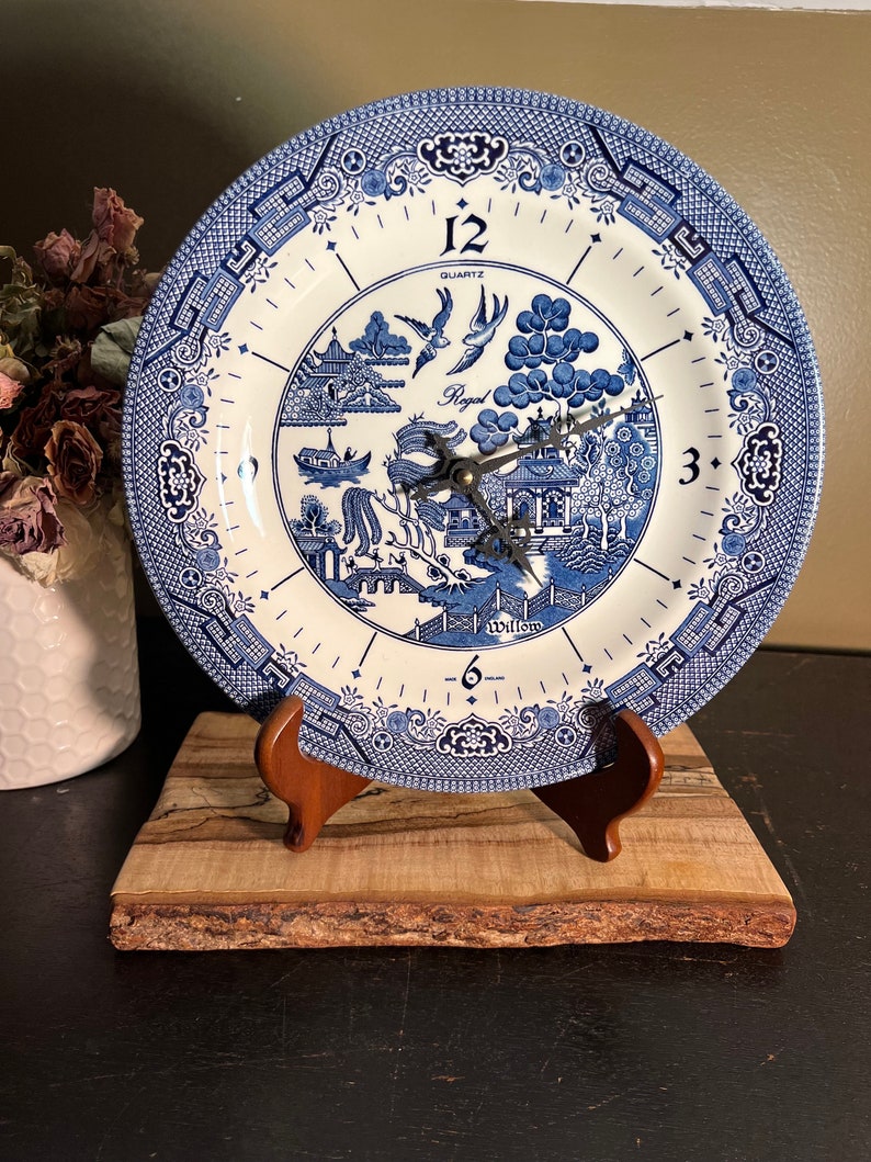 Vintage Churchill Blue Willow, Made in England, Teapot & Teacups ...
