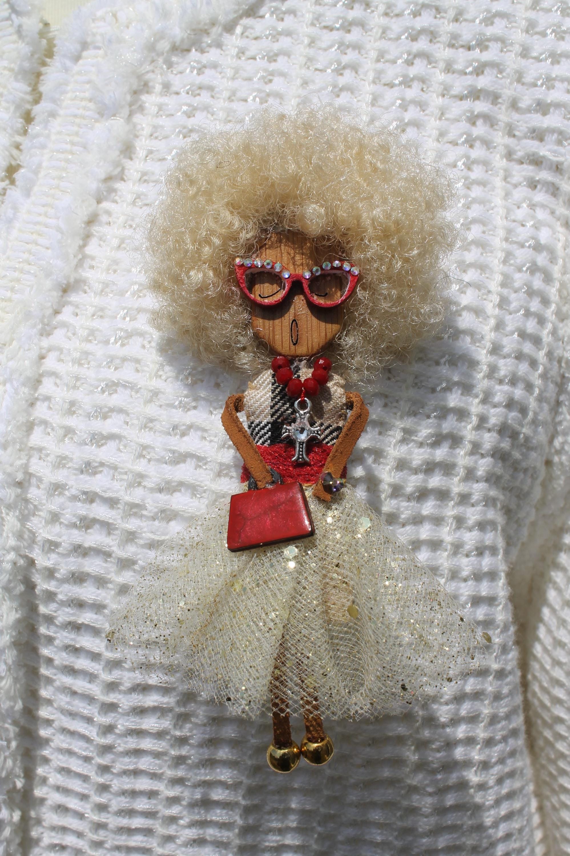 Handmade Blond Afro Brooch, African Woman Pin, Fashion Doll Brooch - Etsy