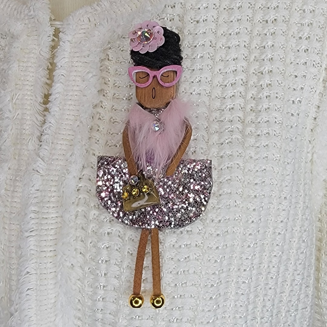Empowering Brooch Pin, African Woman Brooch, Woman With Locs Brooch ...