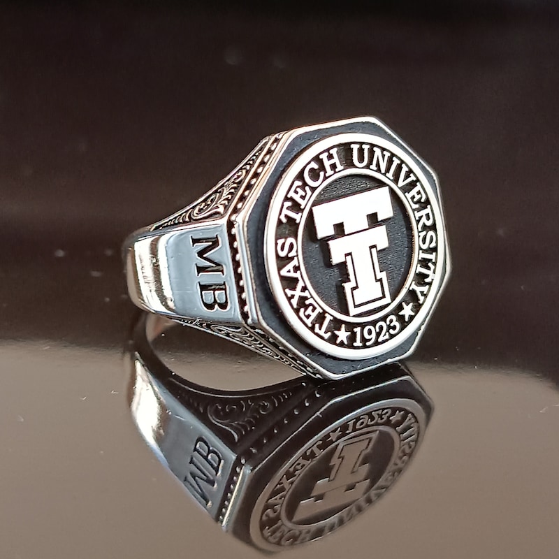 Signet Class Rings - Etsy