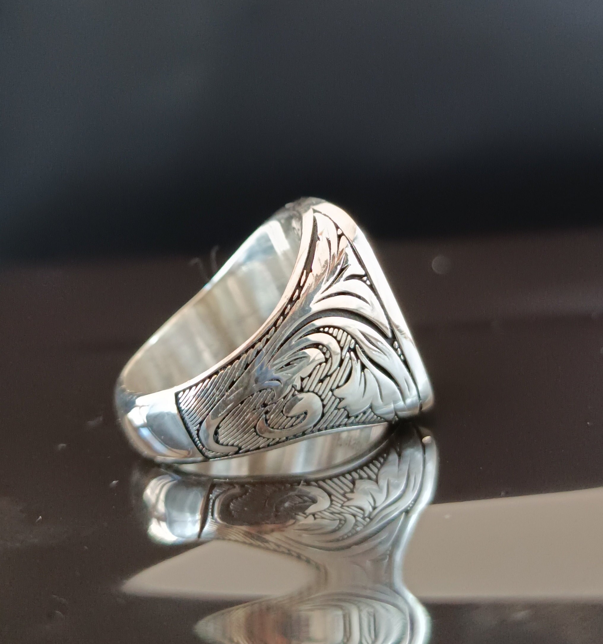 Crest Ring, Family Crest Signet Ring Christmas Gift, Coat of Arms Ring ...