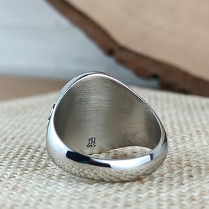 Custom Coat of Arms Ring / Family Crest Signet Ring / Silver Heraldic ...