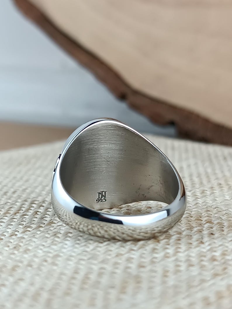 Custom Coat of Arms Ring / Family Crest Signet Ring / Silver Heraldic ...