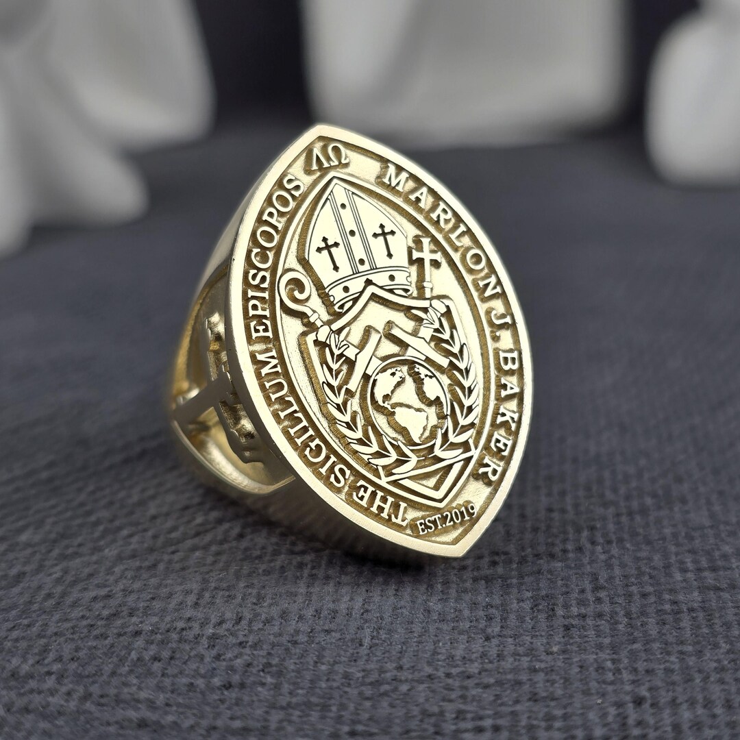 Custom Gold Bishop Ring With Seal Engraving, Episcopal Clergy Ring for ...
