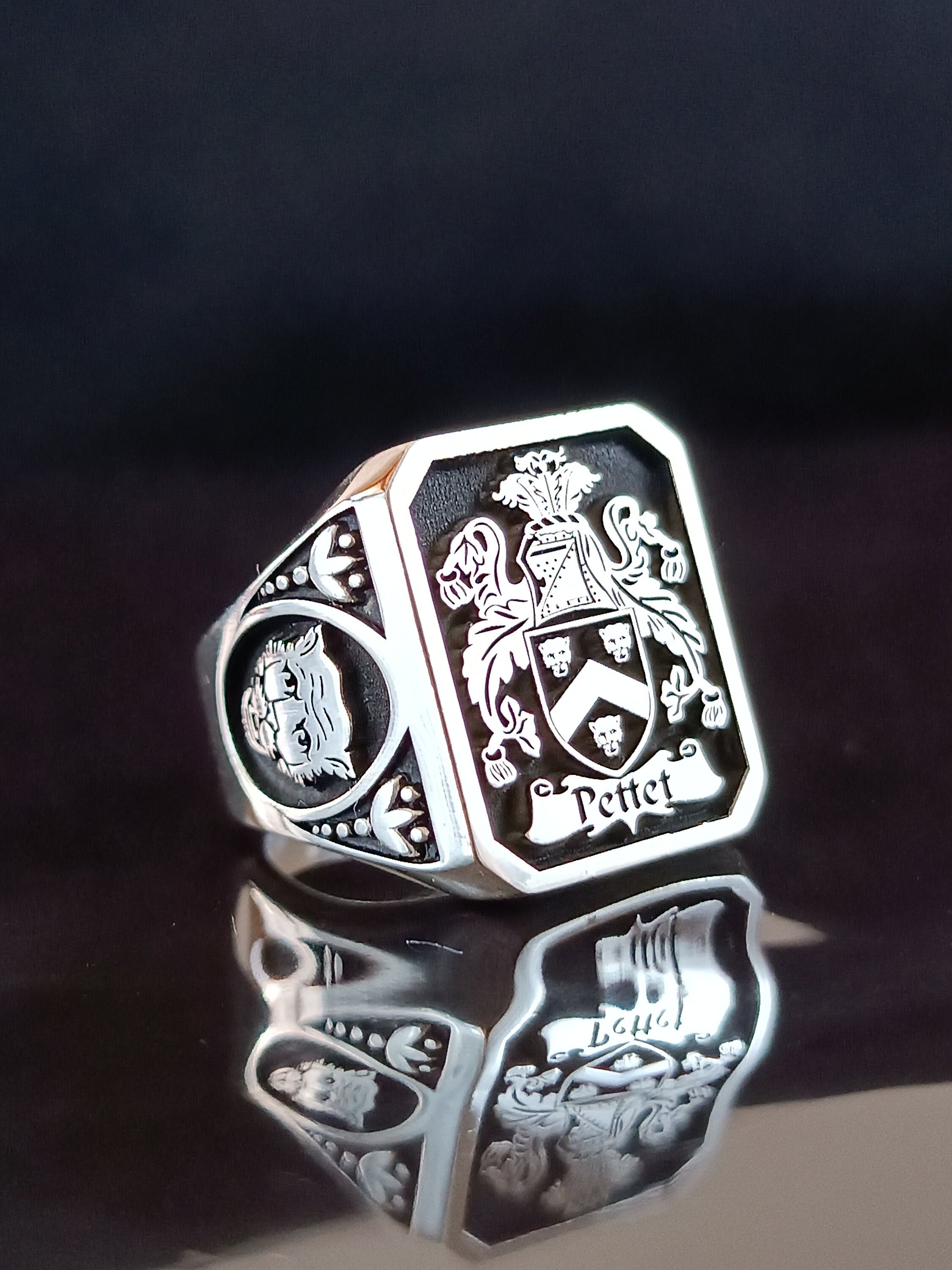 Personalized Coat of Arms Ring , Heraldic Custom Jewelry Ring, Mens ...
