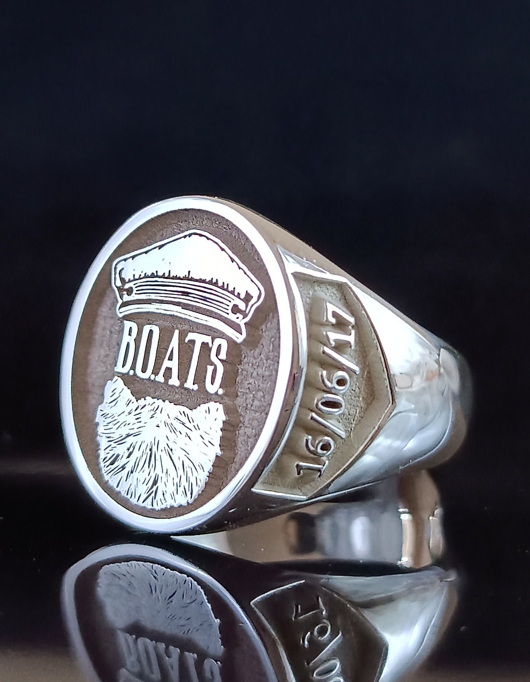 Custom Family Crest Signet Ring Personalized Heraldic Coat of Arms Ring ...