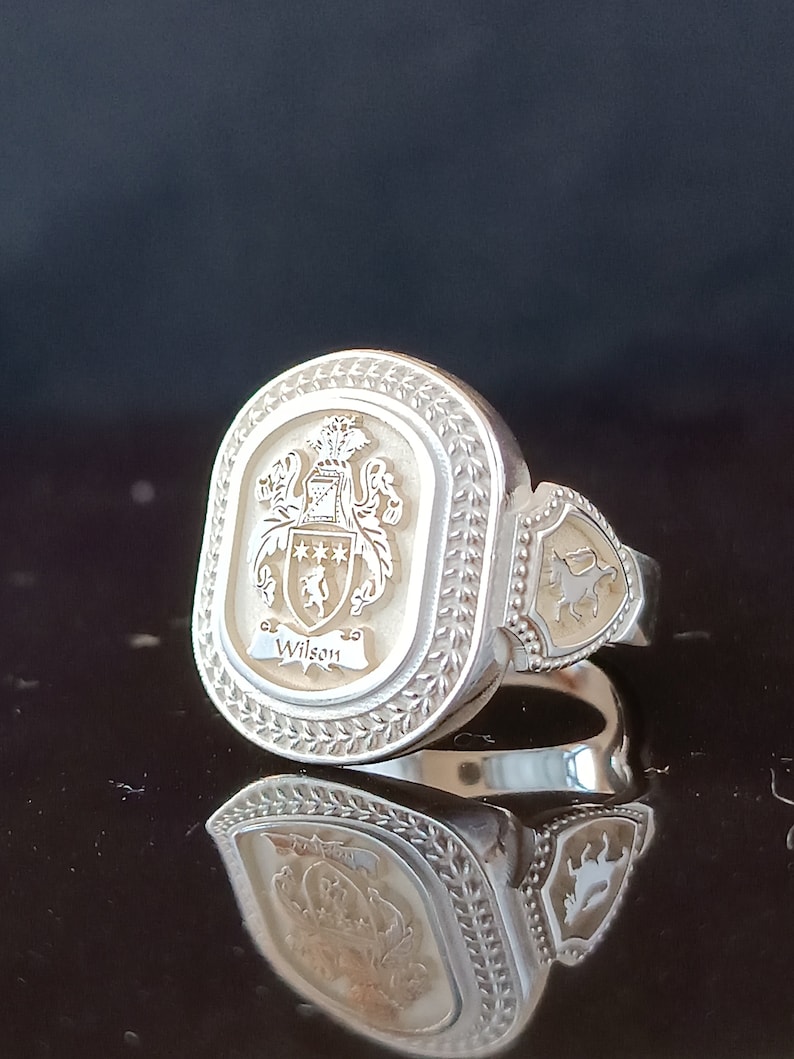 Custom Family Crest Signet Ring, Personalized Coat of Arms Ring for Men ...